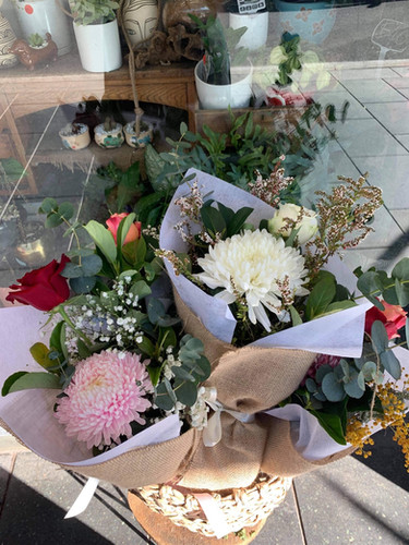 Mini Posy (Image in small size $40.95) | Flower Forum