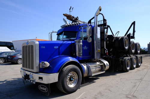 2019 Peterbilt 367 Extended Cab High Hood Tridrive | Intrepid Enterprises