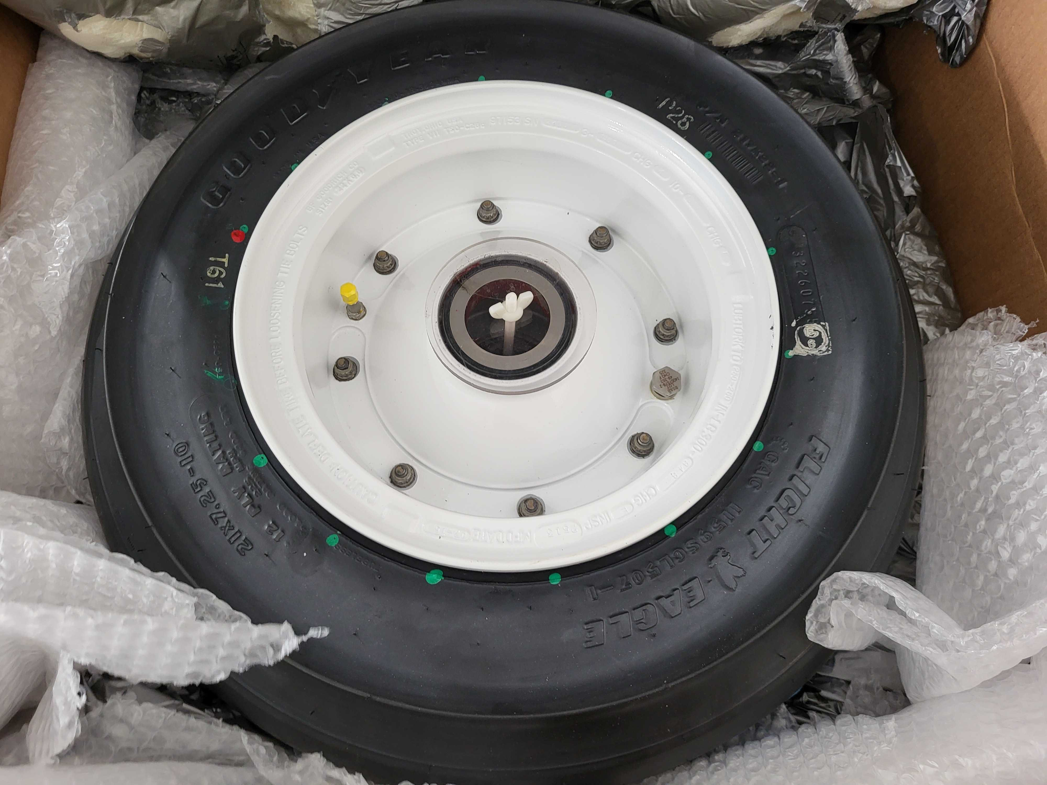 Bombardier Global Express Nose Wheel Assembly 3-1560 | Jet Parts Liquidator