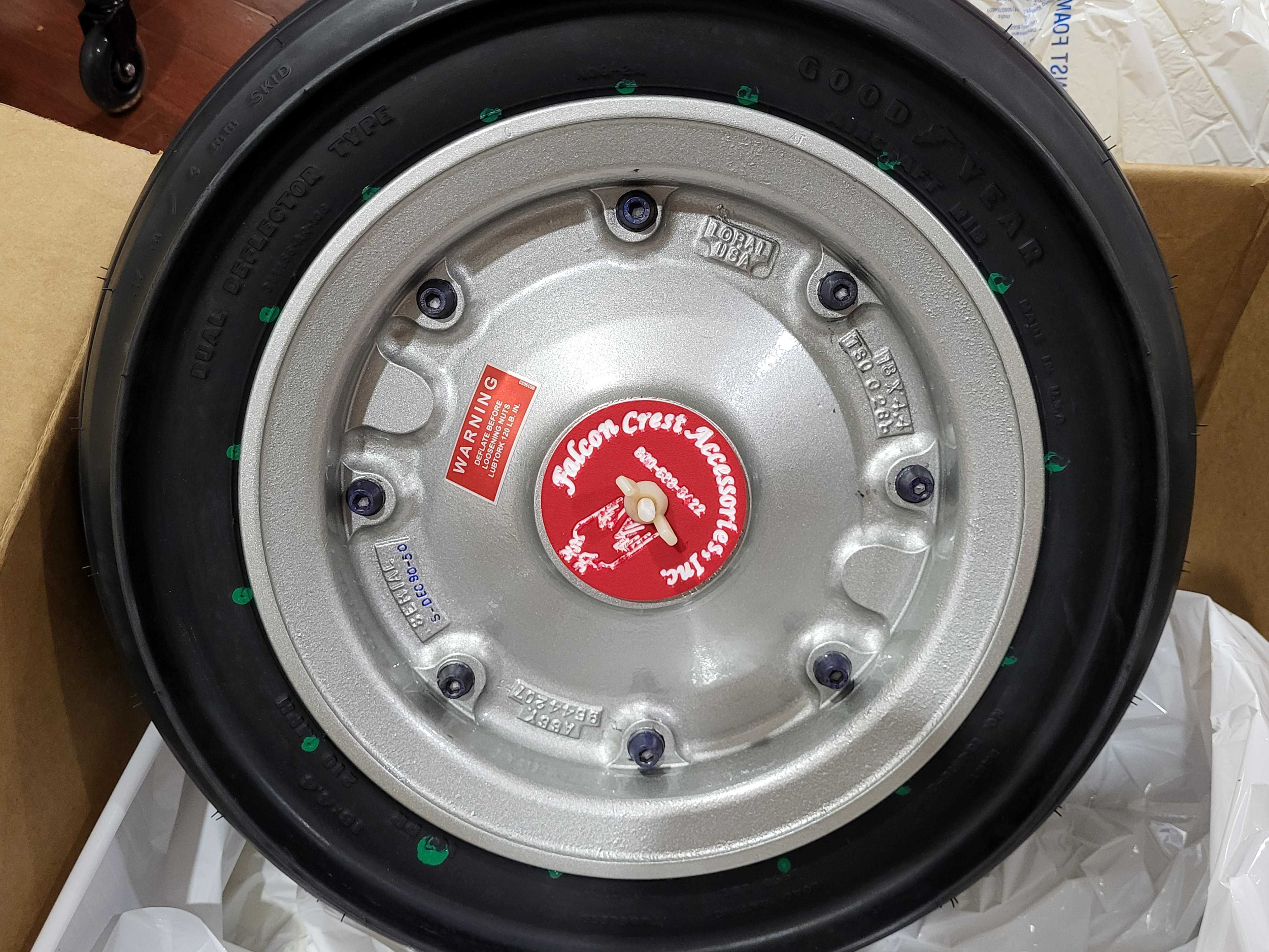 Learjet Nose Wheel Assembly 9544207-5 | Jet Parts Liquidator