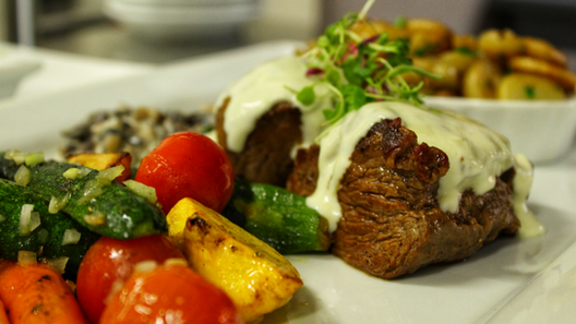 Platillos formales | Misitio