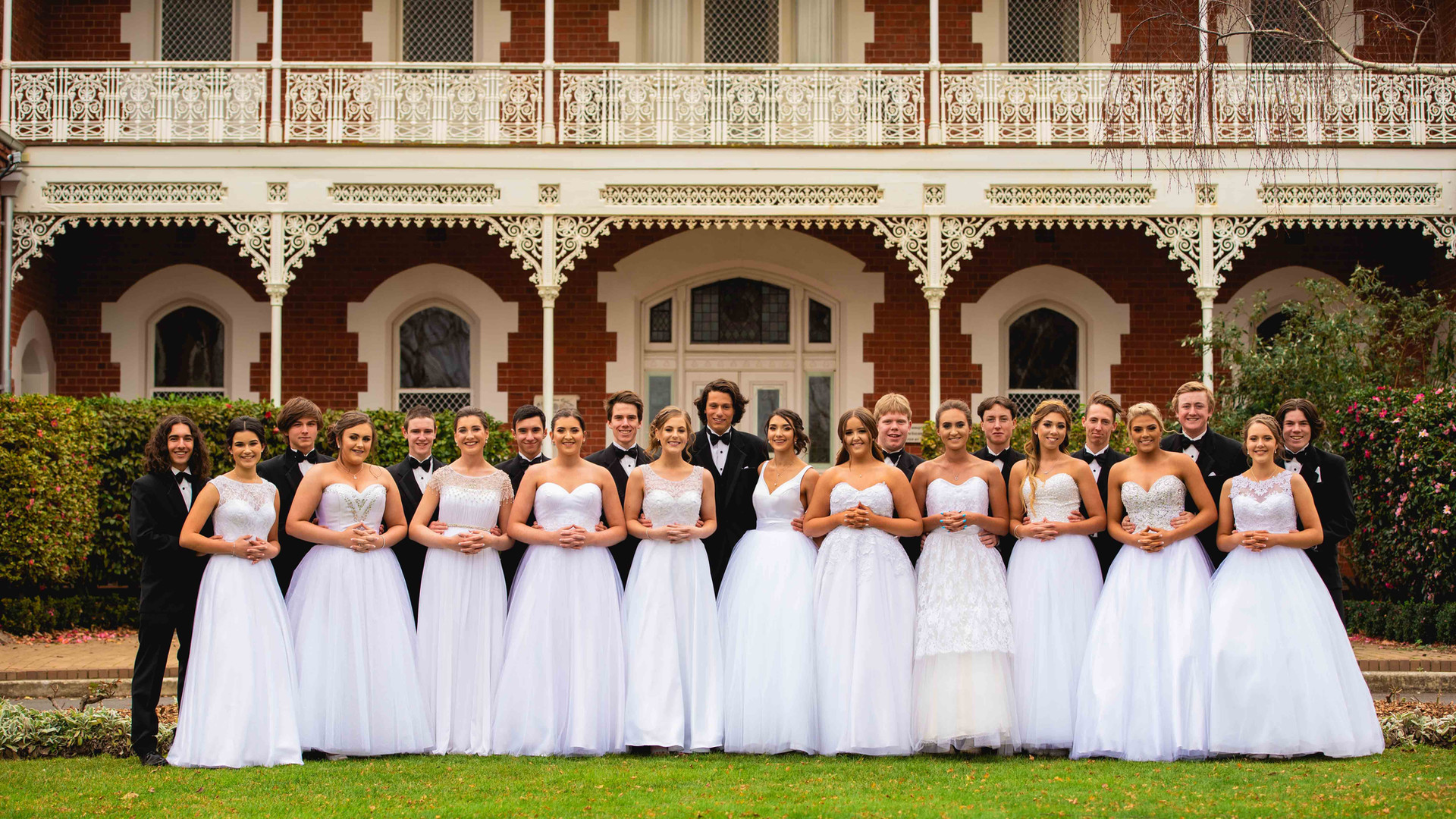 A Debutantes Debut | Debutante Ball Organiser Melbourne