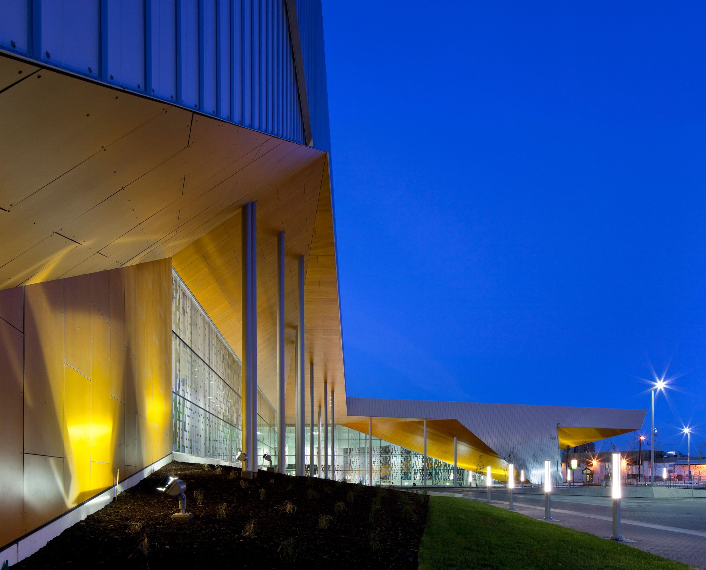 COMMONWEALTH ATHLETIC CENTER w/ MJMA Architects | KOS Architecture