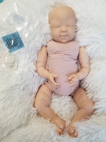 Reborn kit Ella w/ body and extras | Little Dreamers