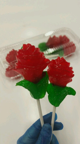 GUMMY POP (TM) - Roses 2-pack (Cherry and Apple) | theGUMMYBEARGUY.com