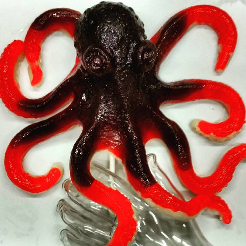 World's Greatest Gummy Octopus (Grape & Strawberry) | theGUMMYBEARGUY.com