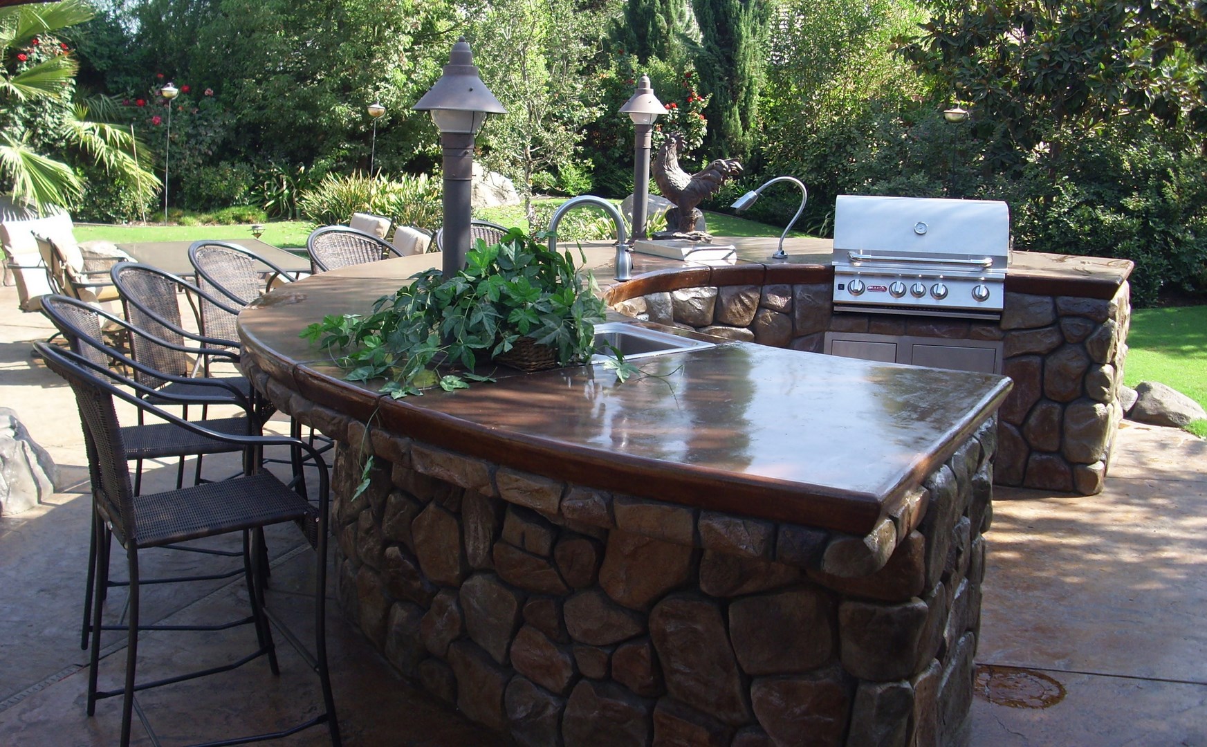 Monji Landscape Companies Outdoor Kitchens