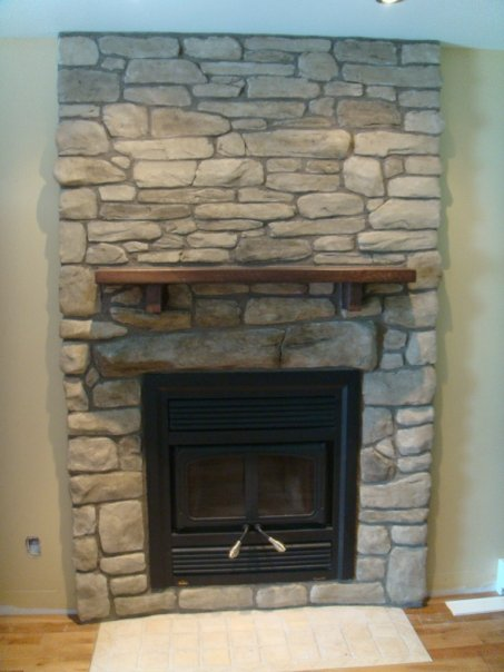 Mur de pierre foyer | Fini mural | Yan Pigeon