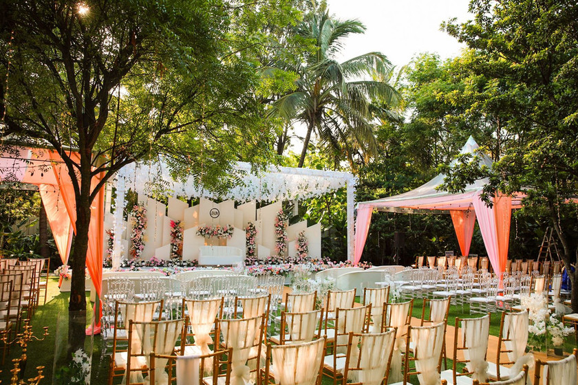 Gallery | Farmhouse Collective