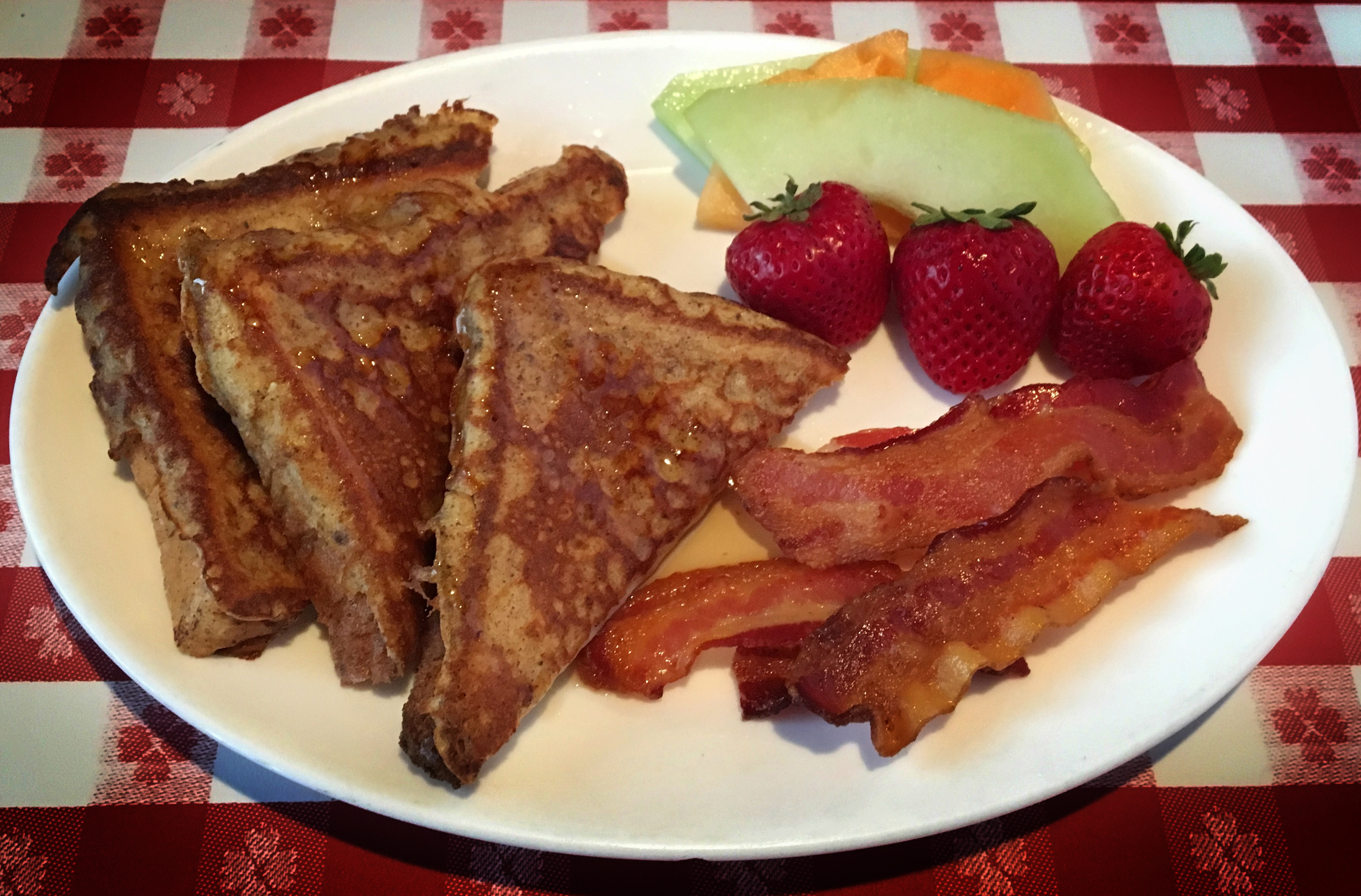 Award Winning BBQ In The Smokies | Bennett's Pit BBQ