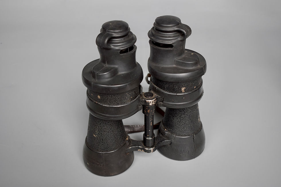 Leitz 8x60 Kriegsmarine U-boat Commander binoculars 'beh' | Frontkampfer45