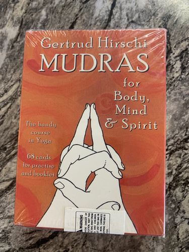 Mudras divination cards | Universalempowerment