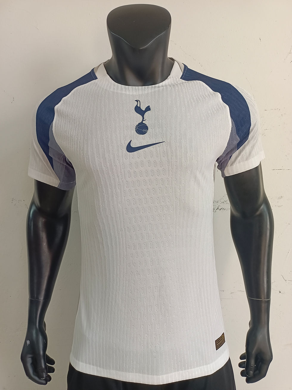 Tottenham Spurs home kit 2025/26 | Goat Bolivia