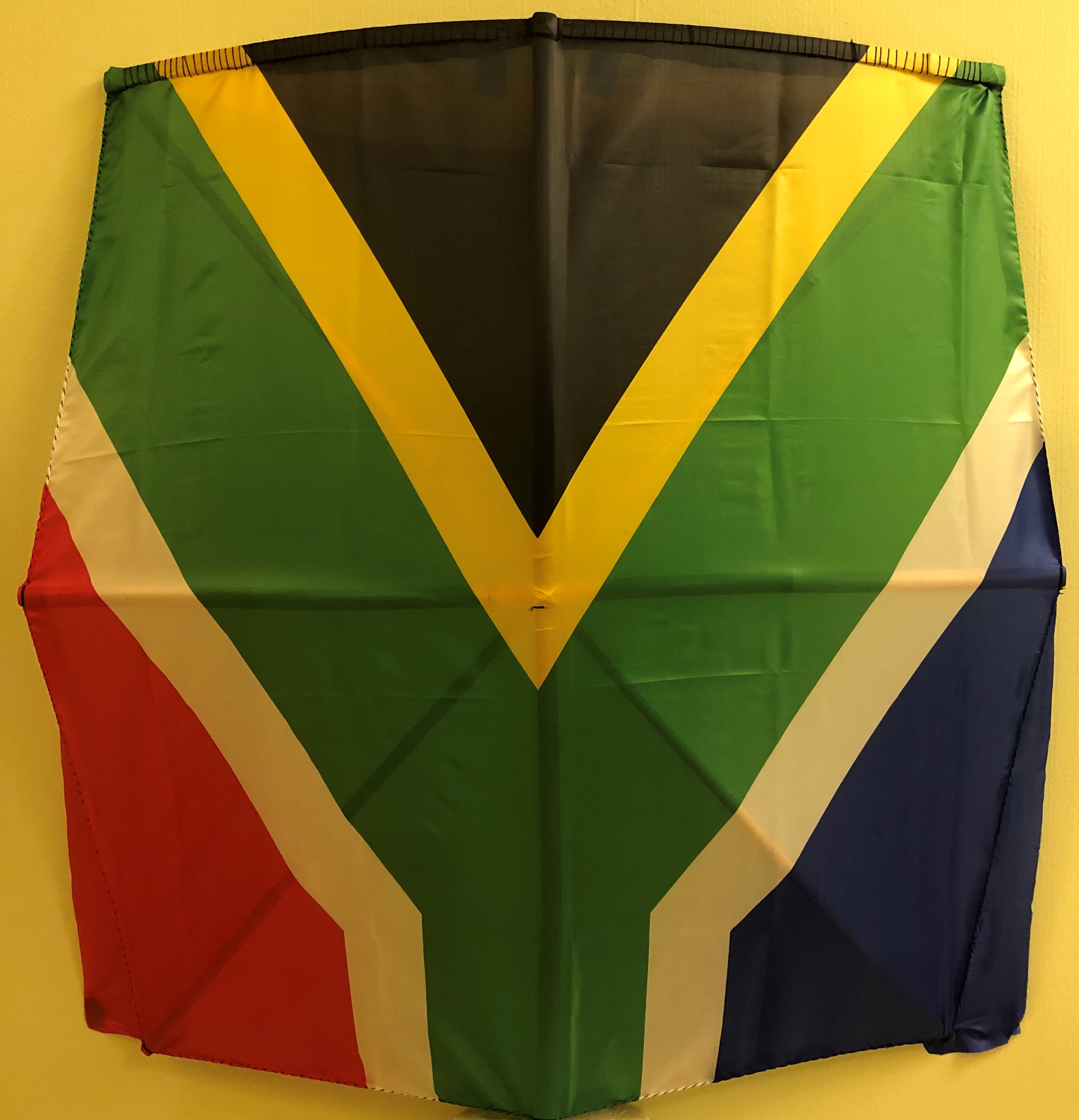 Jamaican bamboo kites www.flyringokite.com