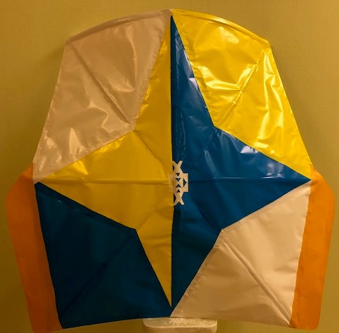 Jamaican bamboo kites www.flyringokite.com