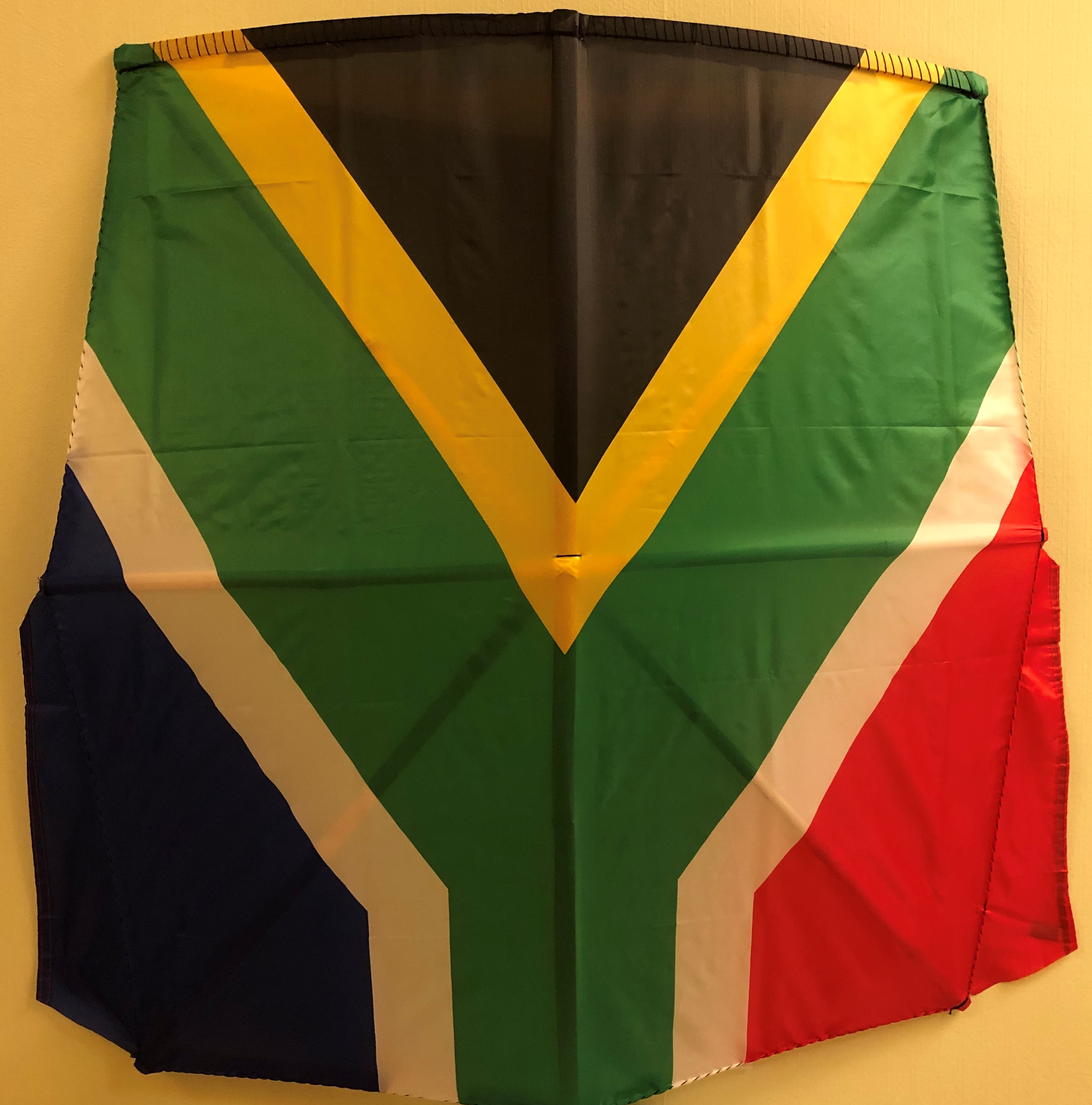 Jamaican bamboo kites www.flyringokite.com