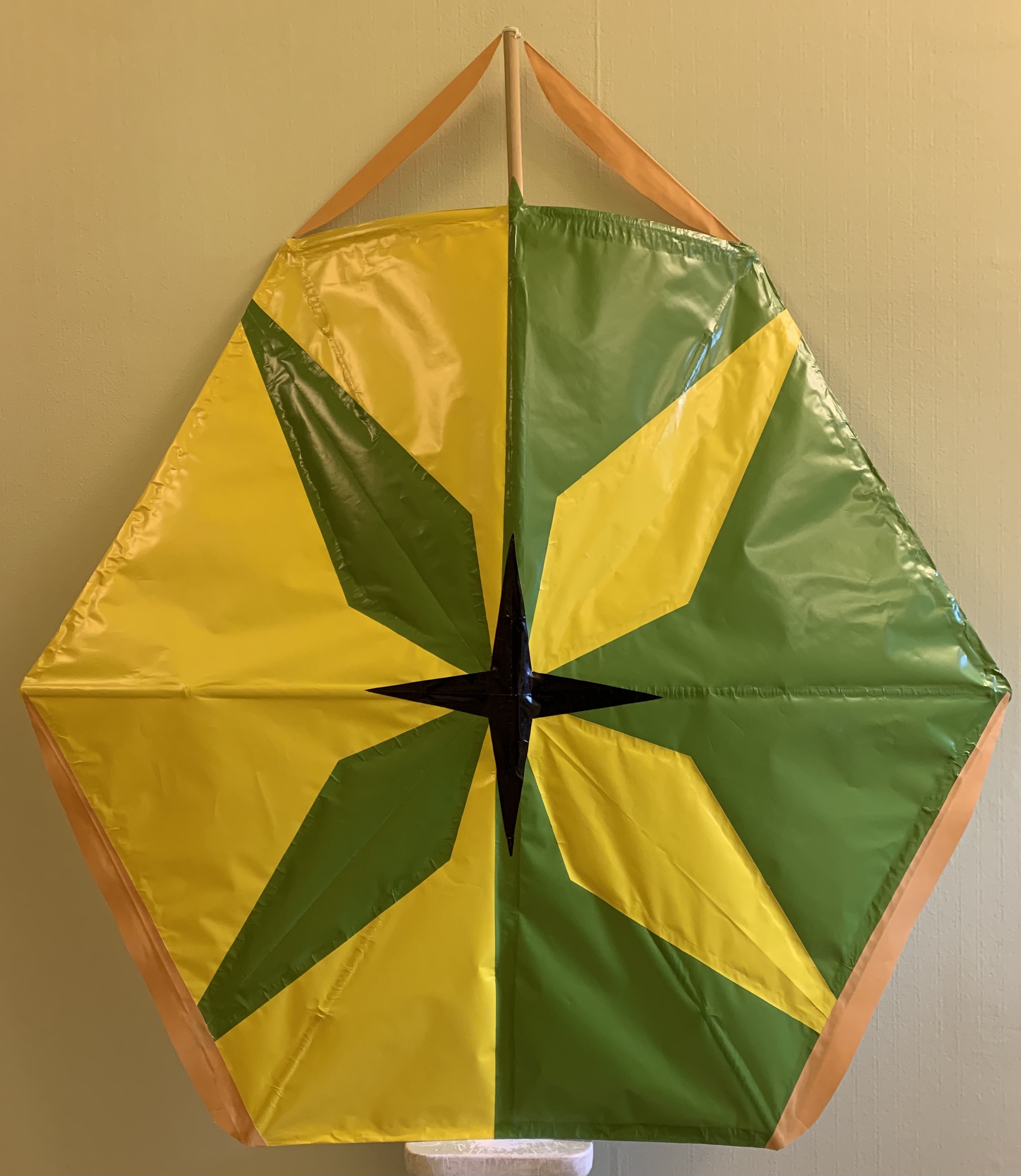 Jamaican bamboo kites www.flyringokite.com