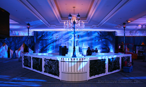 Halloween Themed Bar | Exclusive Events Inc
