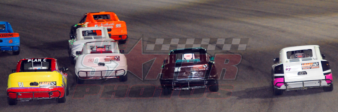 1859 Vodka Brings The House Down With Outlaw Figure 8s At CNS
