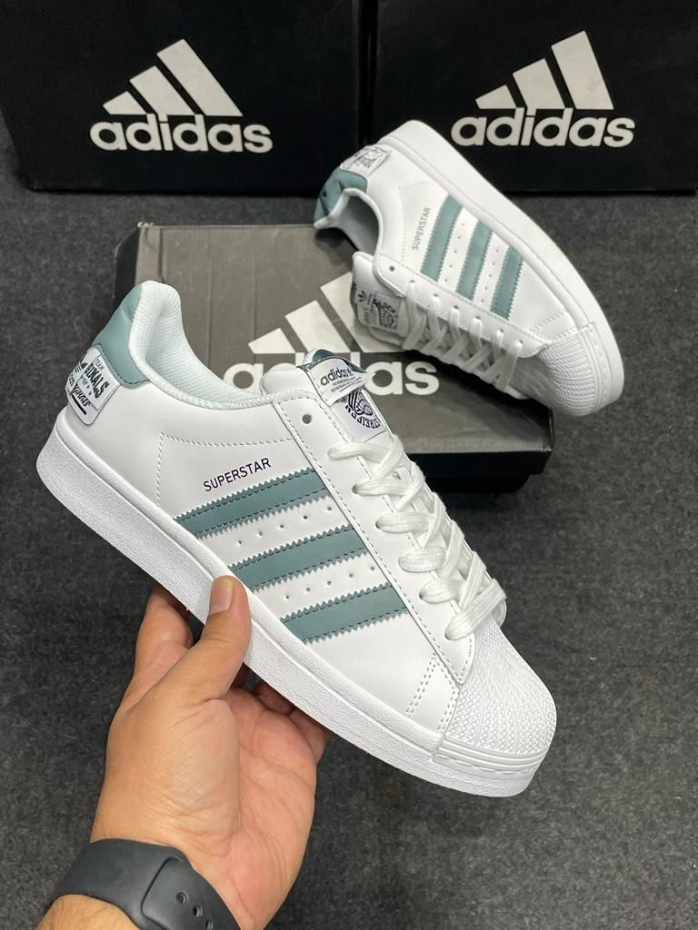 Buy Adidas First Copy Shoes at a Guaranteed Low Price. 2/3