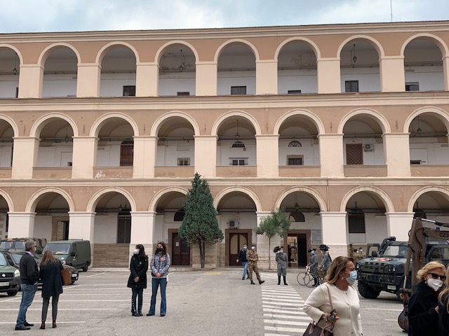 La storica Caserma "Domenico Picca" della città di Bari