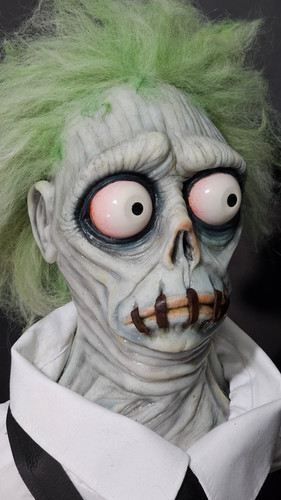 Beetlejuice "Bob" - Lifesize platinum silicone bust | LoreCraft