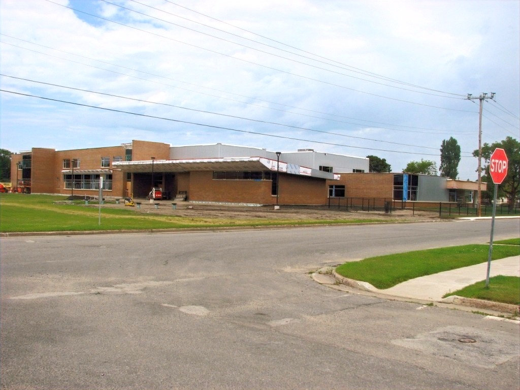 Projects | Robert Moore School Rainy River District School Board | JML Engineering