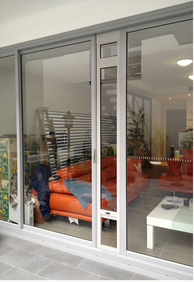 Patio Pet Door Inserts for Sliding Doors, Fully Lockable,Fast Delivery