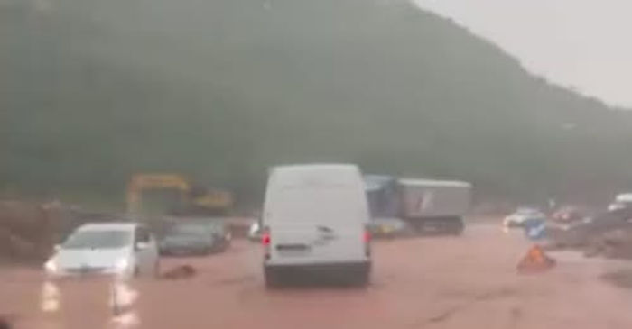 Alarming situation in Southeastern Albania, blocked roads and ...