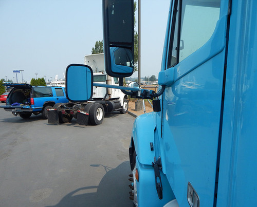 Freightliner- Oversize Load Mirror Extension Bracket | Mirrorextension.com