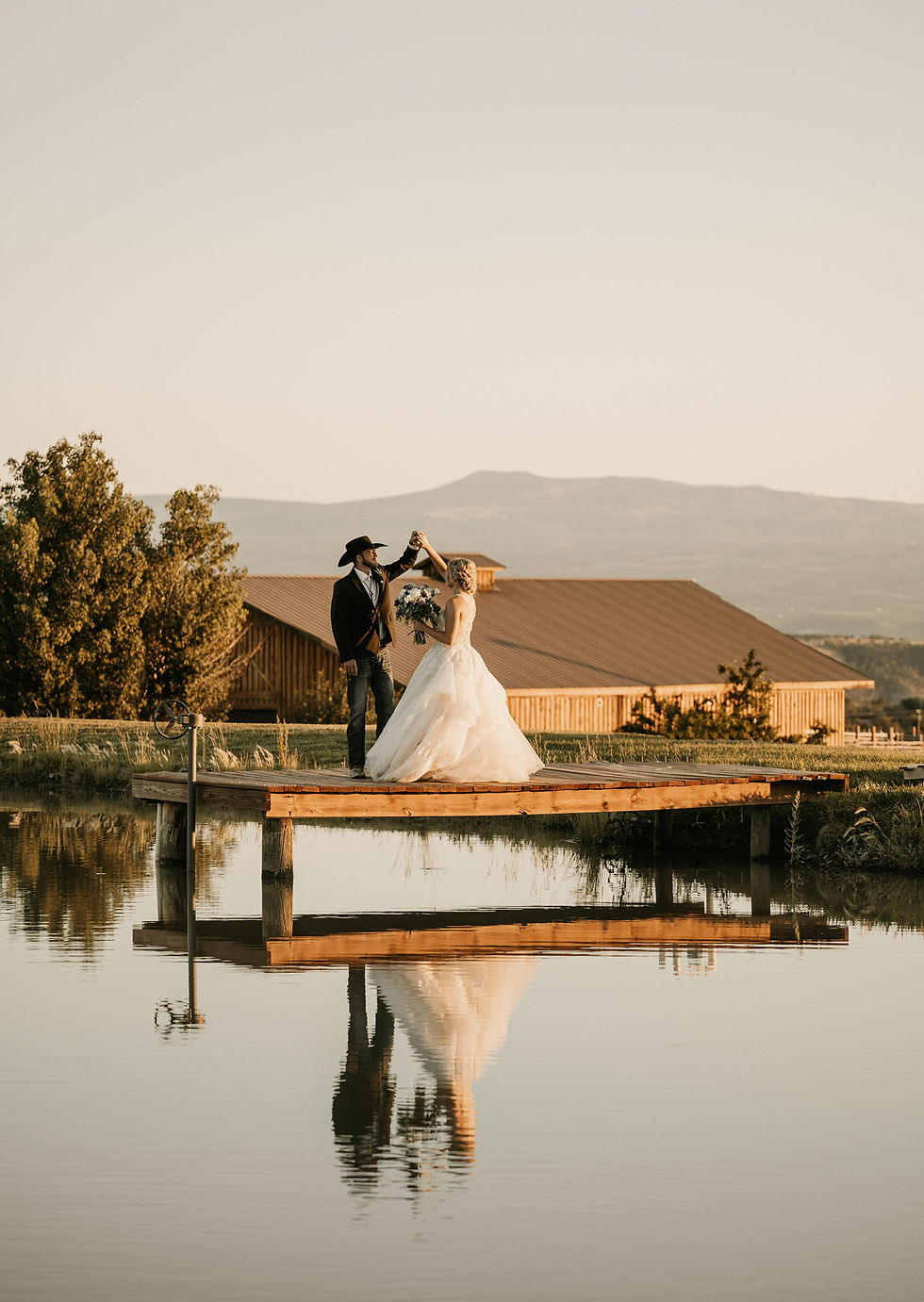Antler Ridge Weddings/Colorado/Barn weddings