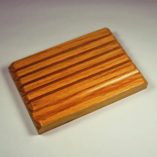 6 Inch Oak Ruler Stand with Groove (D Style) | Quilted Glo