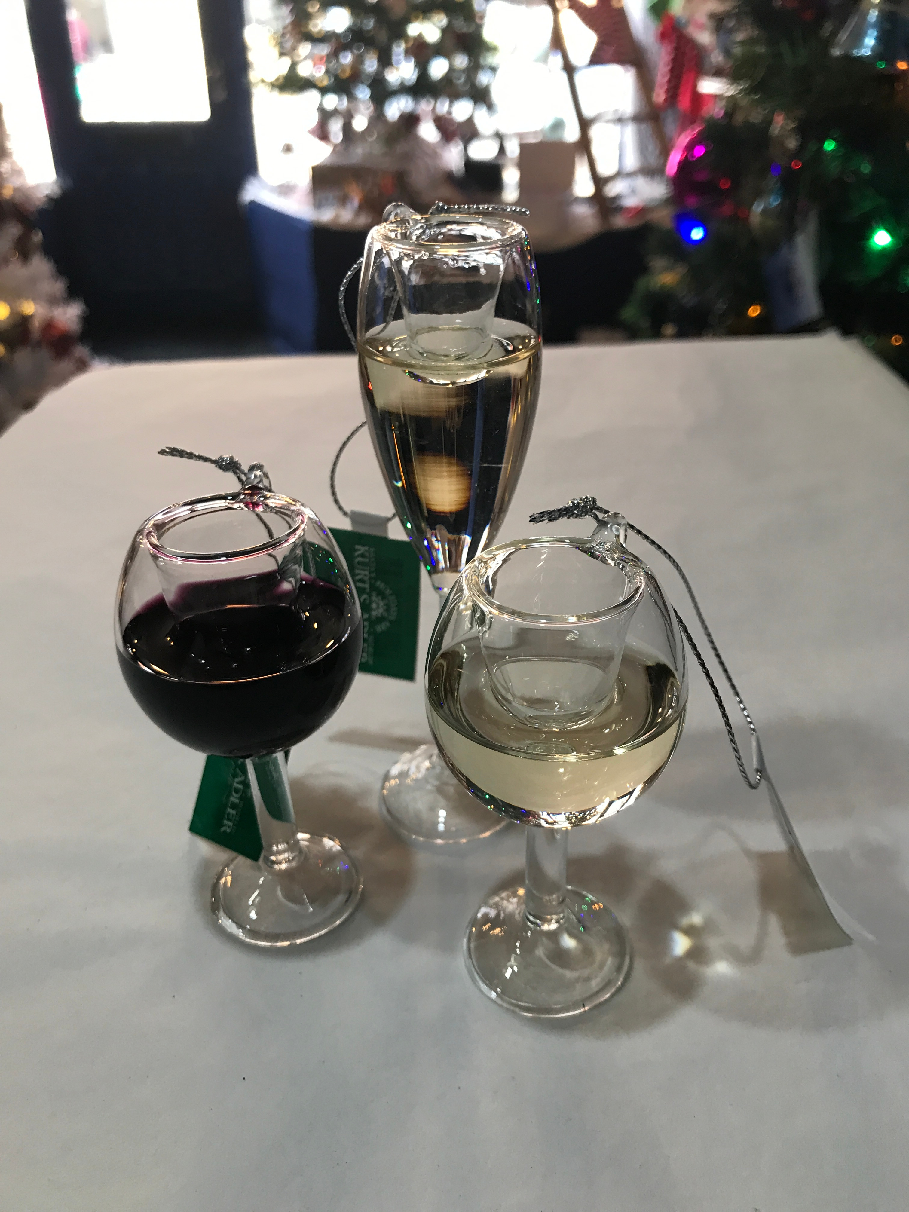 magic-champagne-glass