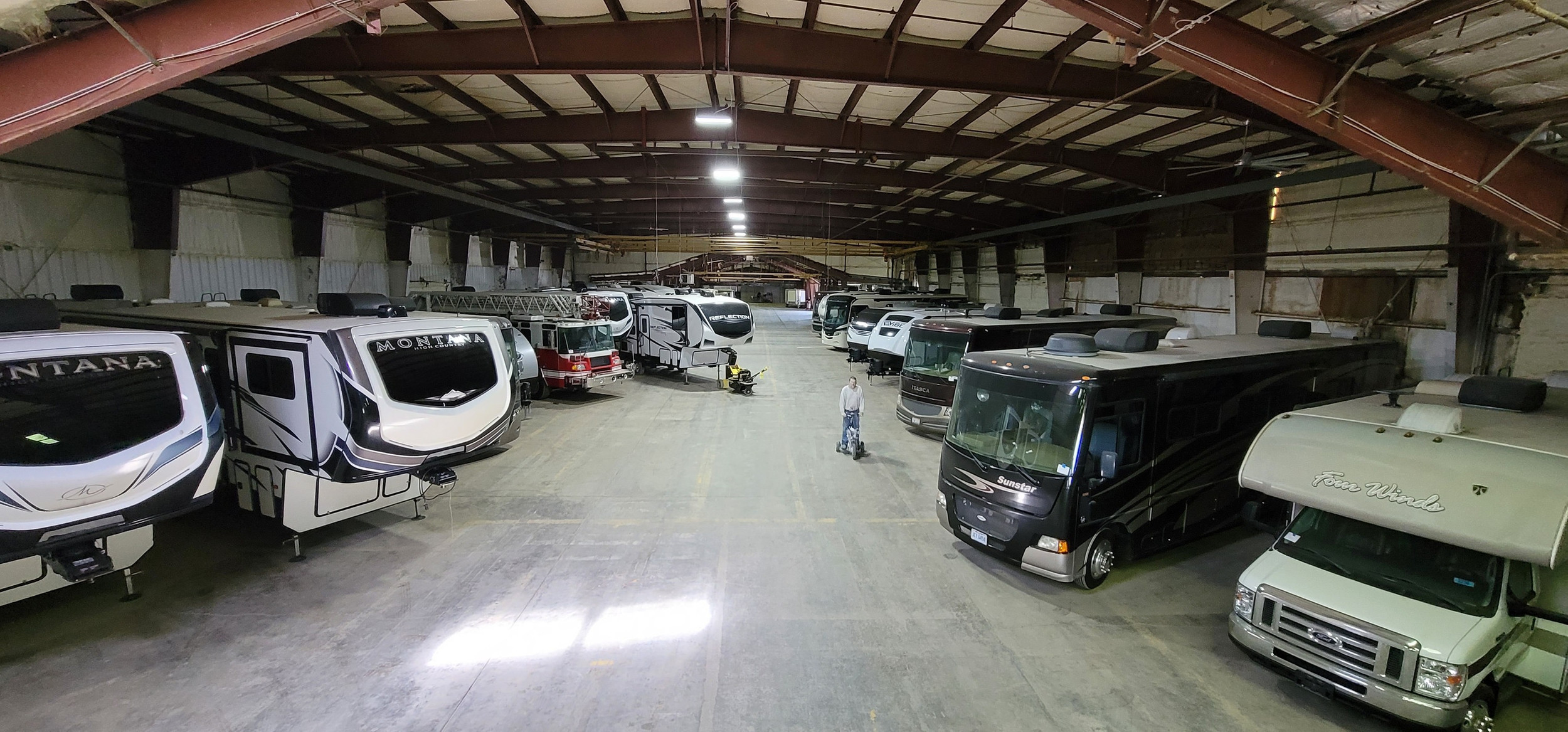 Indoor Heated Boat, RV & Car Storage Dayton, Ohio | Flory's Indoor Heated Boat, RV & Car Storage Dayton, Ohio | Flory's