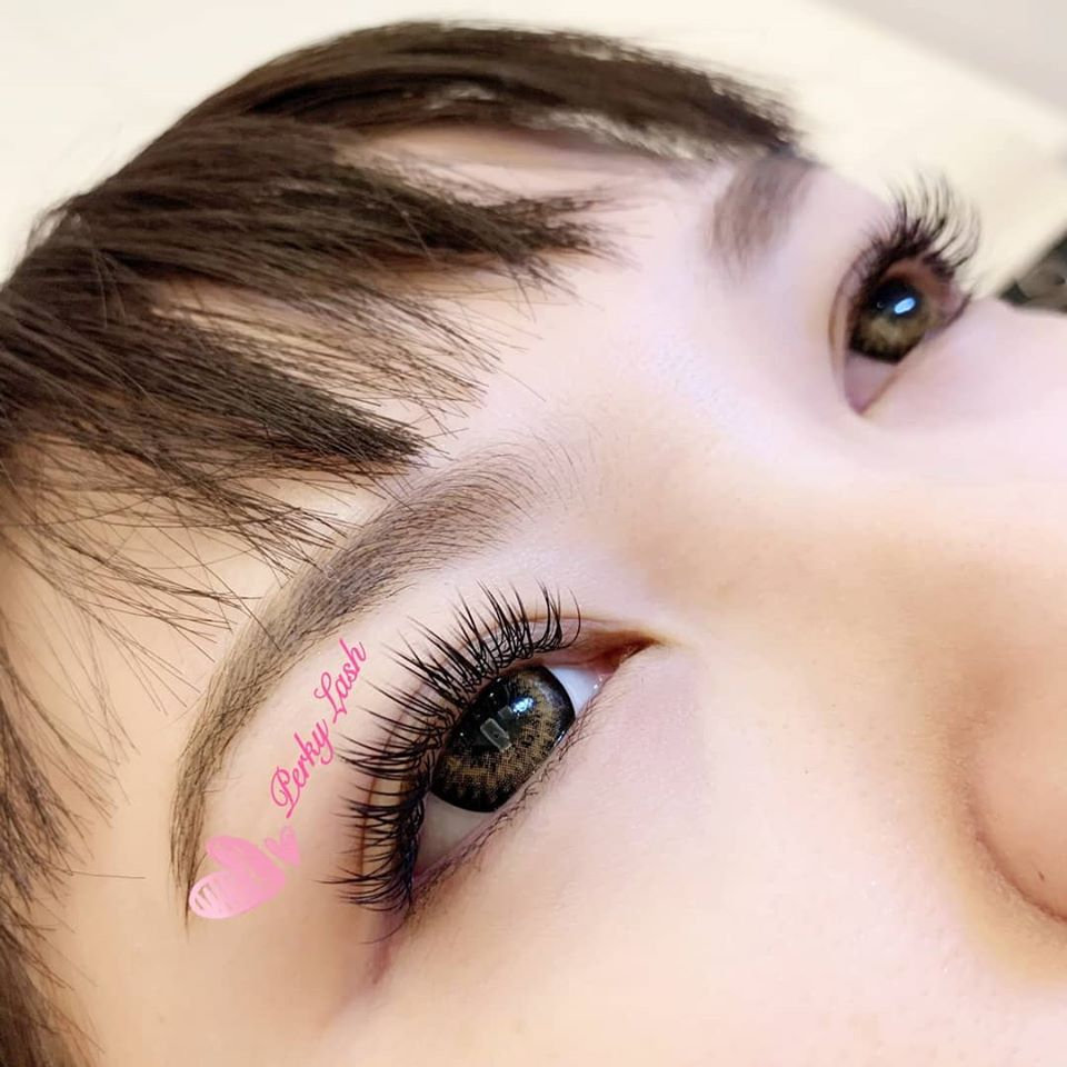 How Much Does Eyelash Extensions Cost in Singapore?