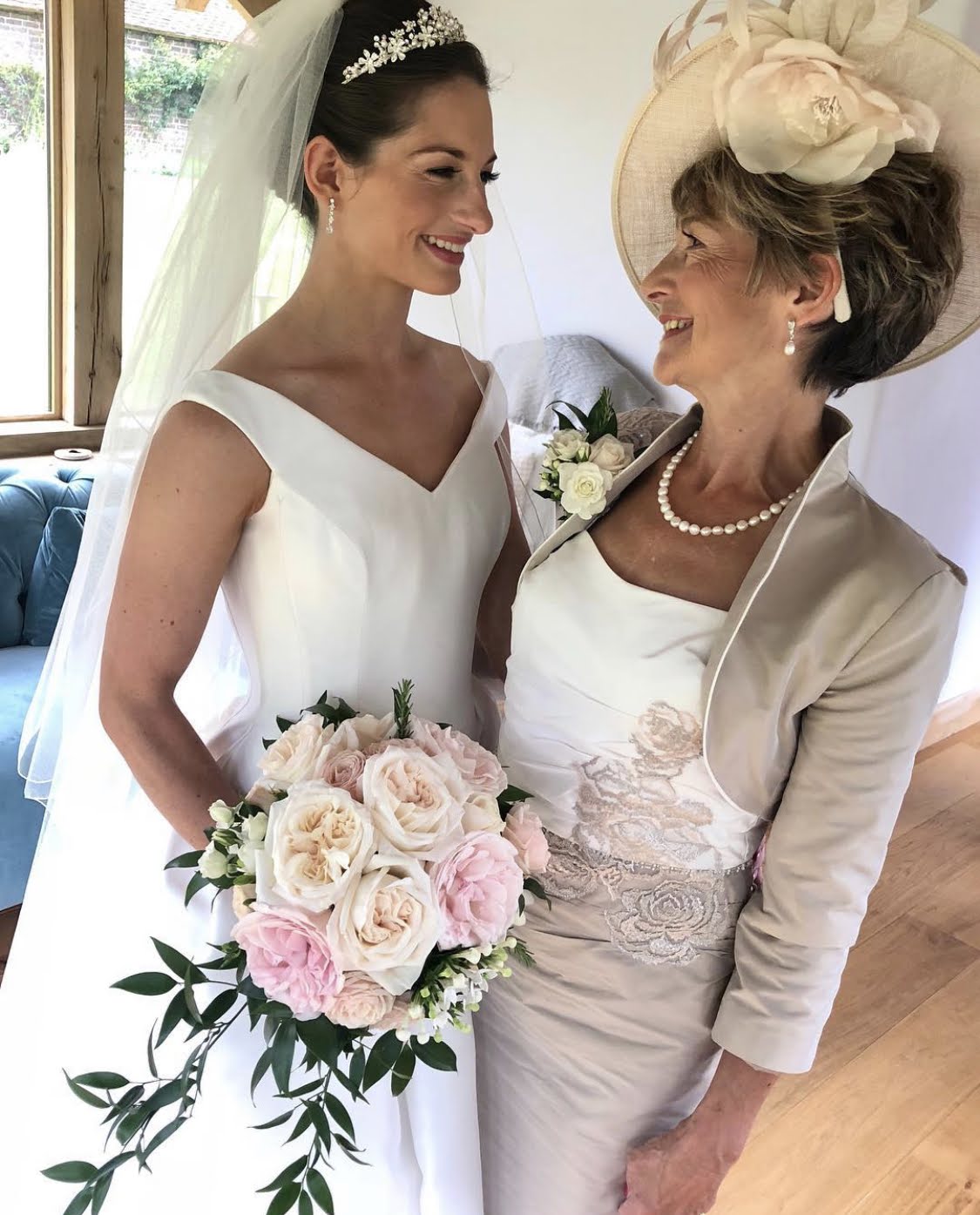 Tania Stephenson Oliver | Bridal Makeup Artist Surrey | Real Brides