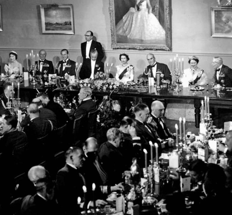 RAF Formal Dining Etiquette: A Guide by Thurston Air Cadets 863 Squadron