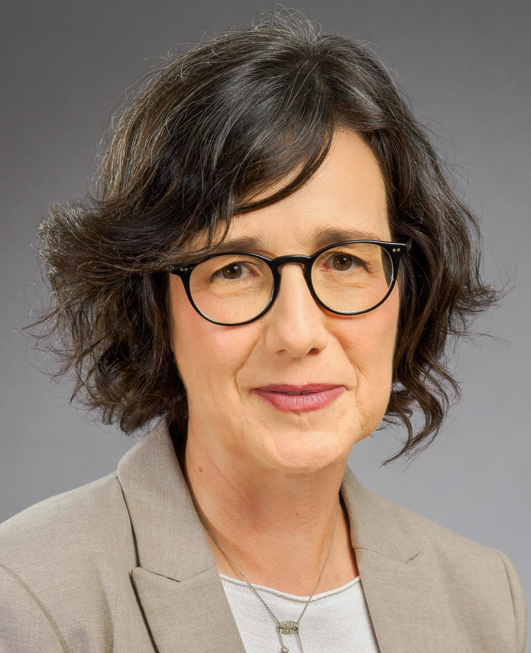 Prof. Daphna Hacker