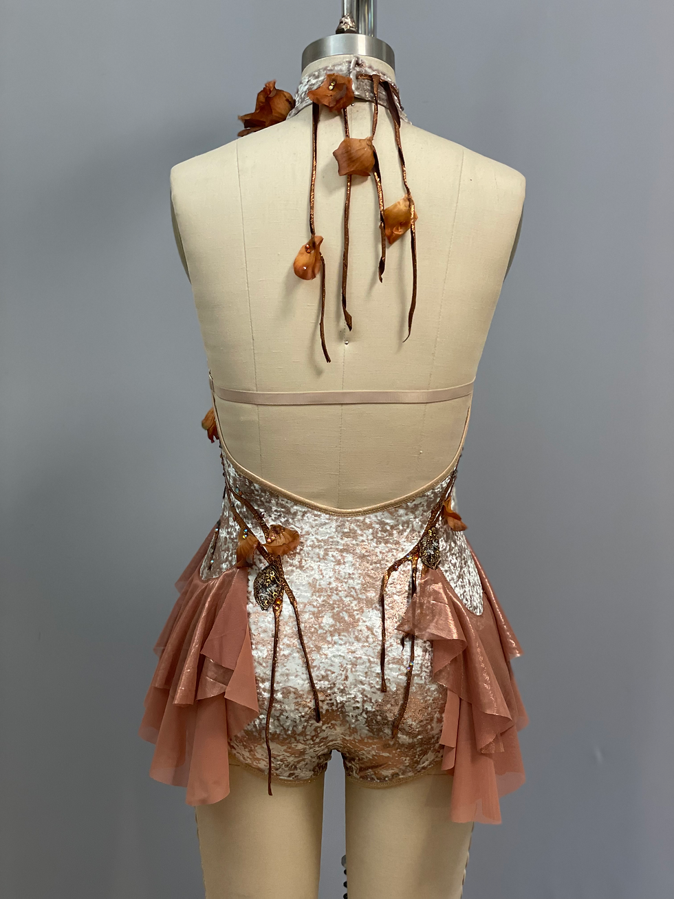 Aerial, Dance, & Pole Costumes by Hiwire Costumes