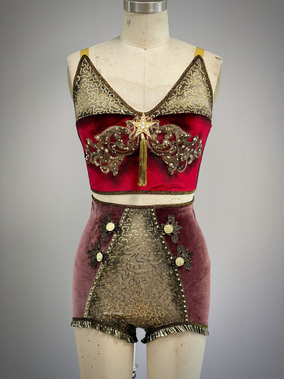 Aerial, Dance, & Pole Costumes by Hiwire Costumes