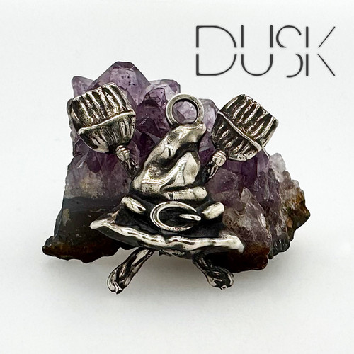 Hat & Cross Brooms | Retail