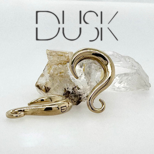 Dusk Hangers | Retail