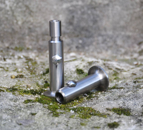 'Lofty' Stainless Steel Stage Stands With 1/2" Inserts. | Topnotchtackle