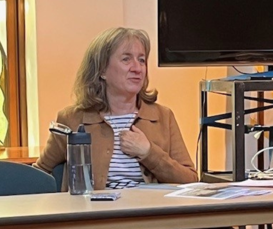 InterVarsity Guides Graduate Students and Faculty To Follow Christ.