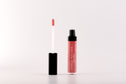 Lip Gloss | Janelle Boucher Make