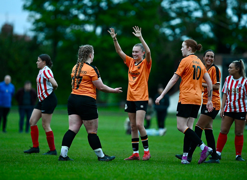 SSFC Women win 3-2 against Sunderland West End on final day