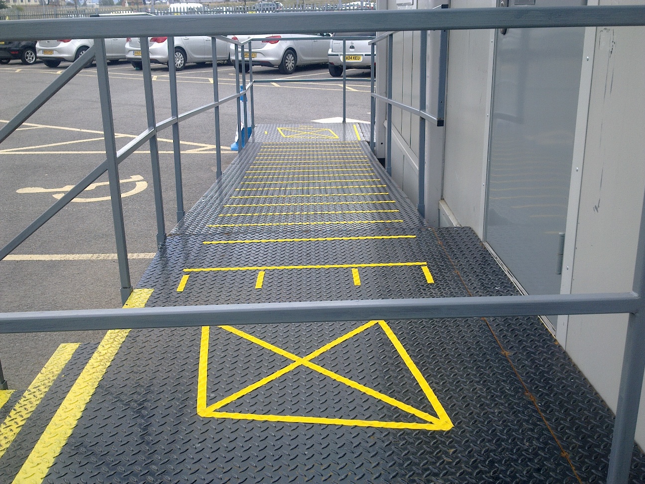 Middlesbrough College Classrooms | spacebuilder