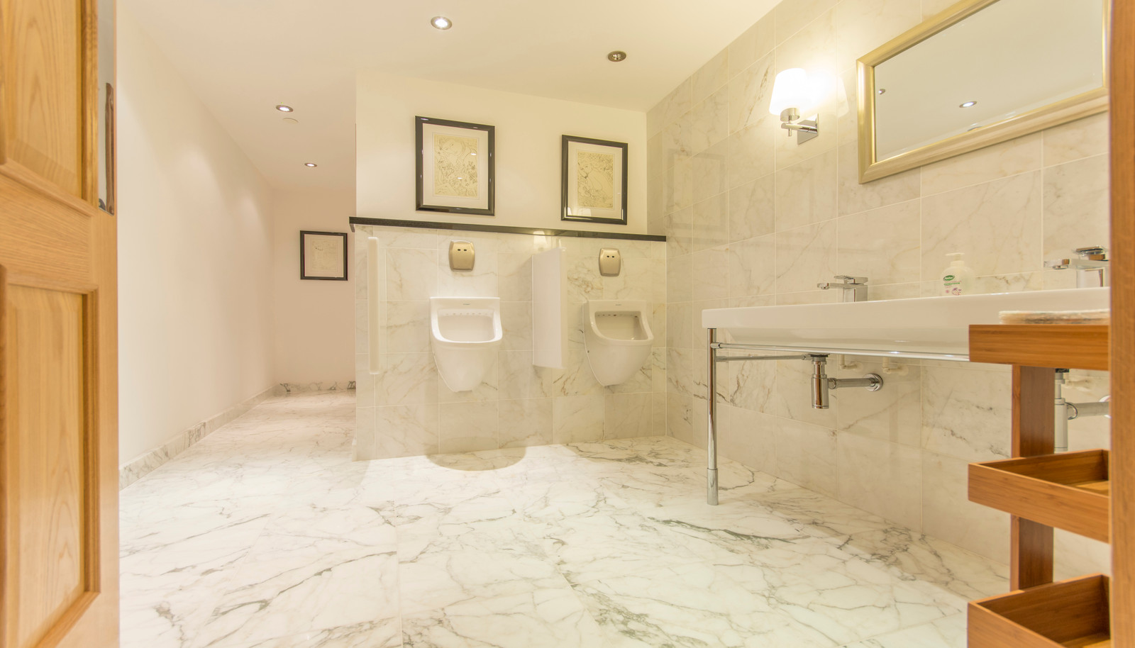 ATLAS TILING LTD - Tiling Contractors ATLAS TILING LTD - Tiling Contractors
