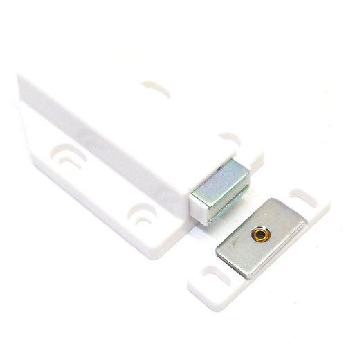 ML-120W Lamp White Magnetic Touch Latch | Li Fong Hardware