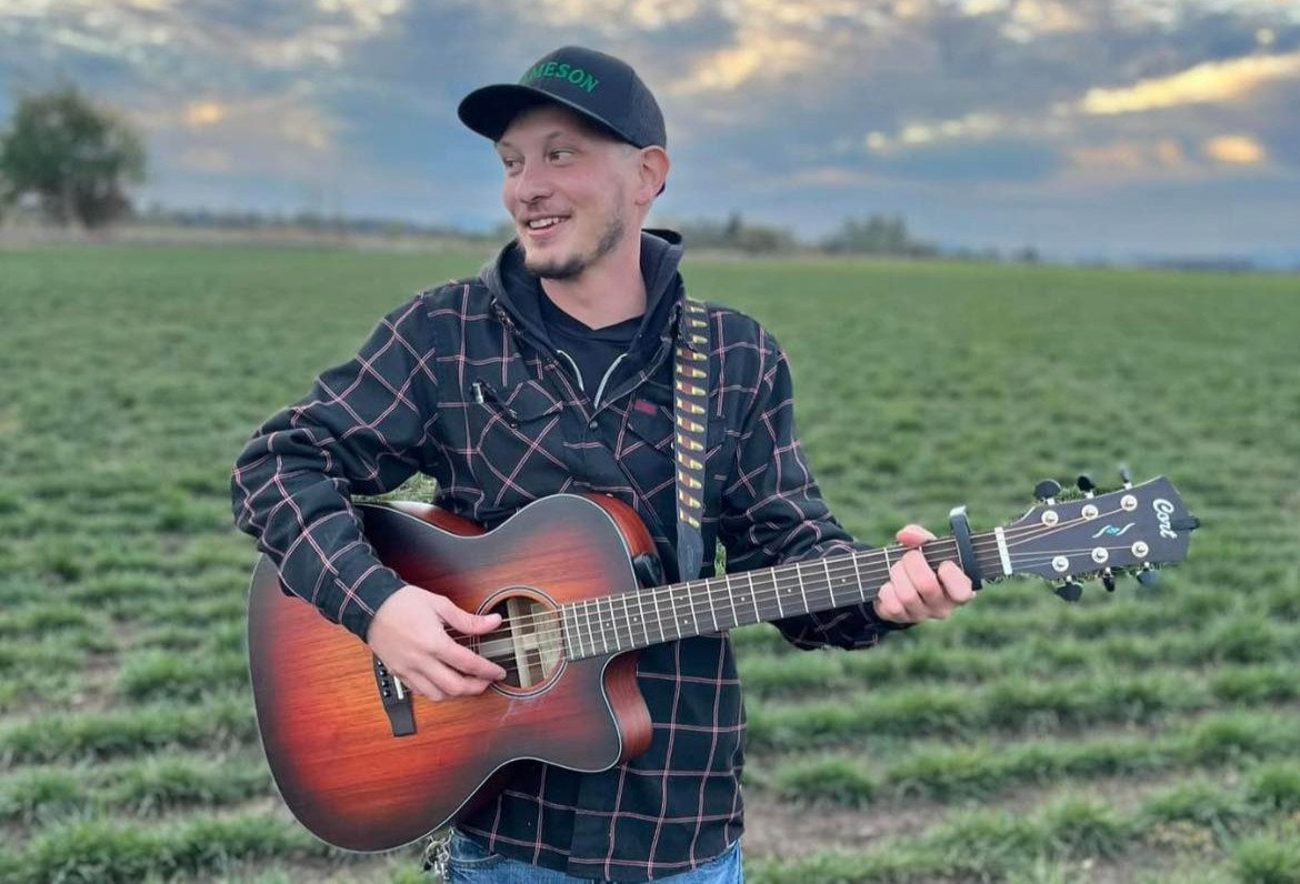 Johnathan Sterling Newquist LIVE | Golden Hop Saloon